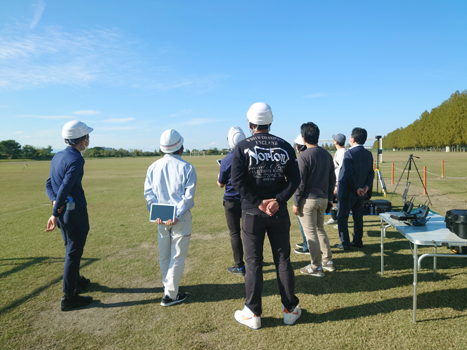 2021年11月4日（木）・5日（金）JUAVAC東京本校は、UAVレーザ「TDOT3GREEN」導入講習に参加しました。 | JUAVACはJUAVACはドローンの専門分野に特化した実践的な ...